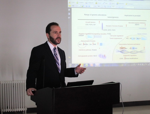 美国加州大学洛杉矶分校Matthew Rettig教授访问理化所----中国科学院国际合作局